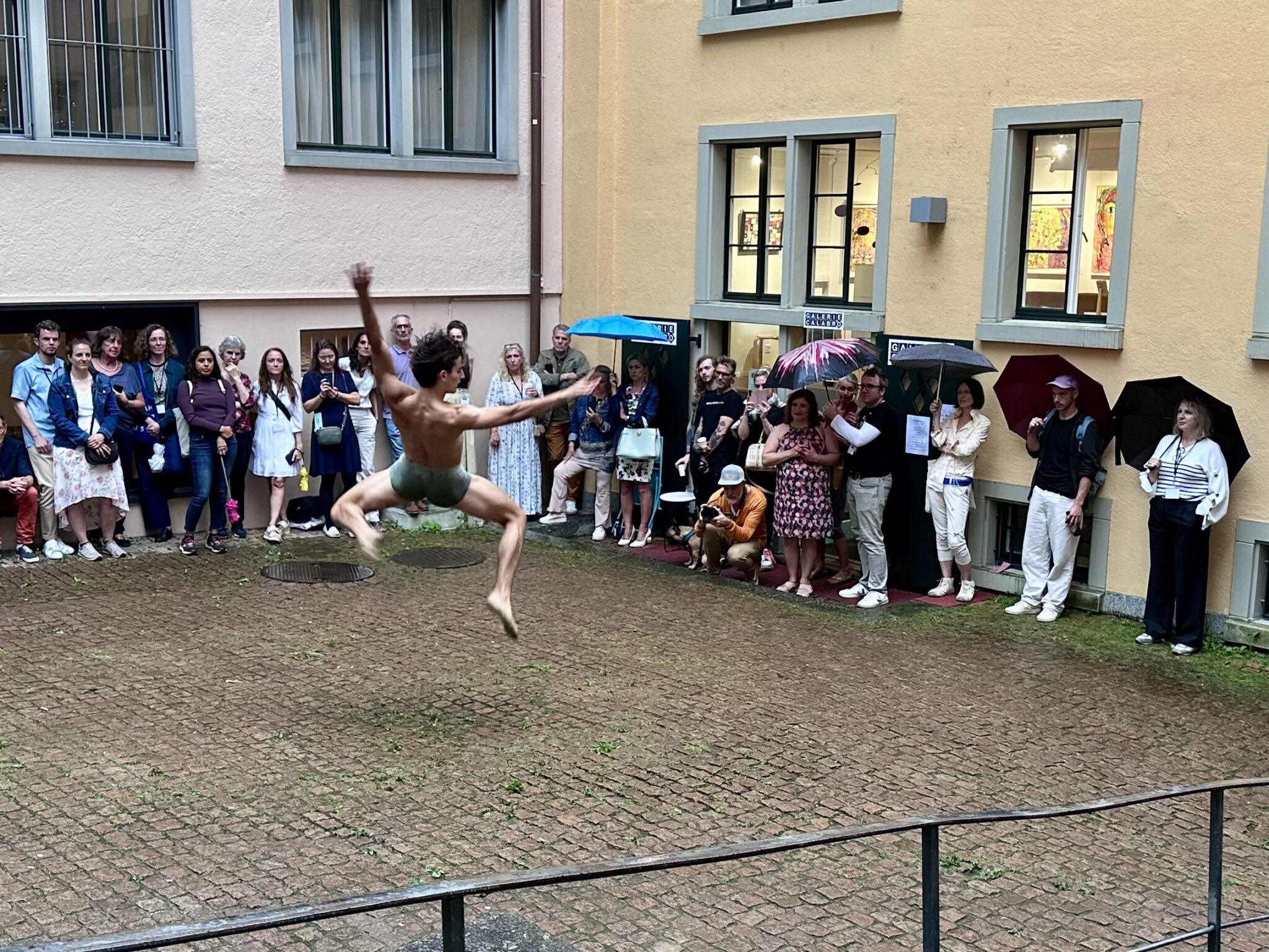 Galerie Calabro | Contemporary Art Gallery